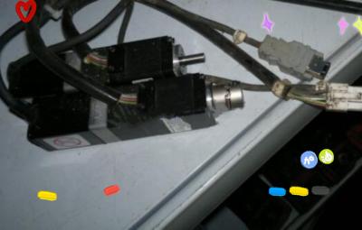 중국 야스카와 SGMMJ-A2B2BAC AC 서보 모터 0.66A 20W 3000RPM 100V 새 제품 판매용