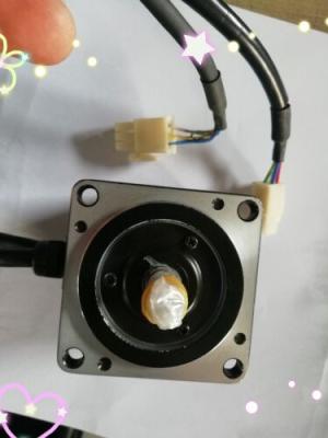 China Yaskawa SGMP-01A312 AC-SERVOMOTOR 0.89A 100W 3000RPM 200V NIEUW Te koop