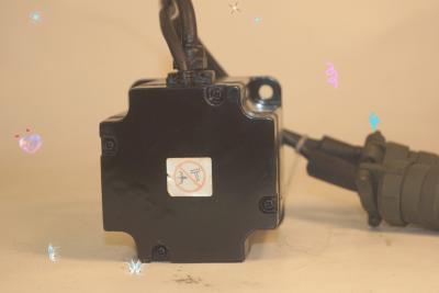 China Yaskawa SGMP-01A3G40 AC SERVOMOTOR 0.89A 100W 3000RPM 200V NIEUW Te koop