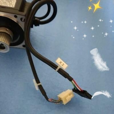 China Yaskawa SGMP-01A3TE31 AC-SERVOMOTOR 0.89A 100W 3000RPM 200V NIEUW Te koop