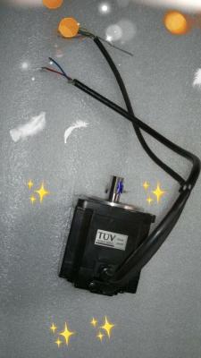 中国 Yaskawa SGMP-04V3D14T ACサーボ モーター2.6A 400W 3000RPM 200V新しい 販売のため