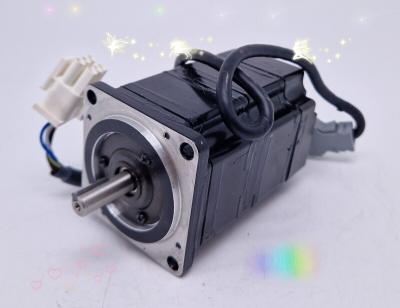 중국 야스카와 SGMPH-01A1E4C AC 서보 모터 100W 3000RPM 200V 0.89A 새 제품 판매용