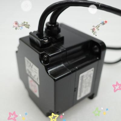 Chine Yaskawa SGMPH-02AAA21 AC SERVO MOTEUR 200W 3000RPM 200V 2A NOUVEAU à vendre