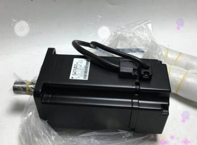Chine Yaskawa SGMPH-02AAA2E AC SERVO MOTEUR 200W 3000RPM 200V 2A NOUVEAU à vendre