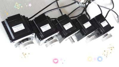 중국 야스카와 SGMPH-04AAAAC AC 서보 모터 400W 3000RPM 200V 2.6A 새 제품 판매용