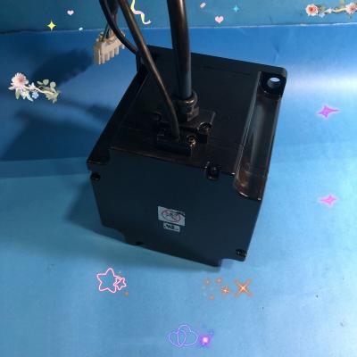 중국 야스카와 SGMPH-15A1A4B AC 서보 모터 1.5KW 3000RPM 200V 7.5A 새 제품 판매용