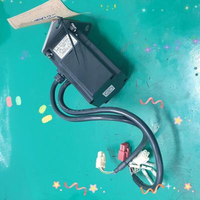 중국 야스카와 SGMP-O1AWYR22 AC 서보 모터 100W 3000RPM 200V 0.89A 새 제품 판매용