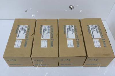중국 야스카와 SGMPS-02ACA2C AC 서보 모터 200W 3000RPM 200V 2A 새 제품 판매용