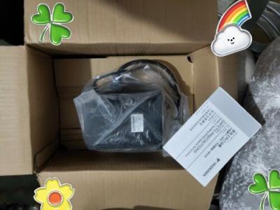 중국 야스카와 SGMPS-15A2A21 AC 서보 모터 1.5KW 3000RPM 200V 9.2A 새 제품 판매용