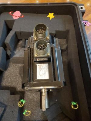 중국 야스카와 SGMS-10A6AB AC 서보 모터 1KW 3000RPM 200V 6A 새 제품 판매용