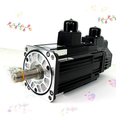중국 야스카와 SGMSH-30A2A61 AC 서보 모터 3KW 3000RPM 200V 12.7A 새 제품 판매용