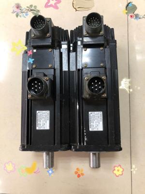 중국 야스카와 SGMSS-25ACA2C AC 서보 모터 2.5KW 3000RPM 200V 13.8A 새 제품 판매용