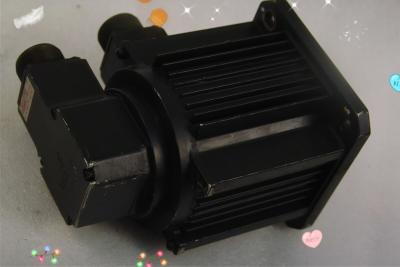 China Yaskawa USAREM-05ACN11 AC SERVOMOTOR 300W 3000RPM 200V 2.7A NIEUW Te koop