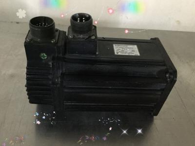 China Yaskawa SGMSH-15ACA21 AC SERVOMOTOR 1.5KW 3000RPM 200V 9.7A NIEUW Te koop