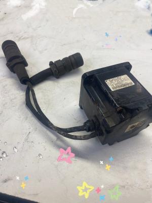 중국 야스카와 SGMP-04U314M AC 서보 모터 400W 3000RPM 200V 2.6A 새 제품 판매용