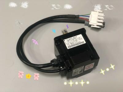 China Yaskawa SGMPH-01AAE41 AC SERVOMOTOR 100W 3000RPM 200V 0.89A NIEUW Te koop