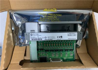 중국 D SLC 500 32 Ch 디지털 방식으로 입출력 단위 2016년 알렌 브레들리 1746-IB32 시리즈 판매용