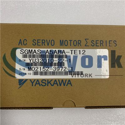 중국 SGMAS-A5ABA-TE12 50w 200v AC 서보 모터 0.66a 3000rpm 판매용