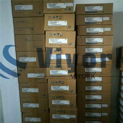 中国 3段階SGDB-30AD 18のAMPはAC 230V Yaskawaサーボ コントローラーを入れた 販売のため