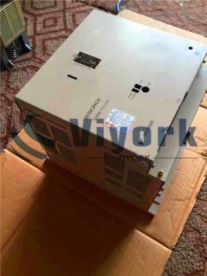 Китай Yaskawa SGDB-44AD ServoDrives 200-230v-ac 0-230v-ac 3ph 4hp новое продается