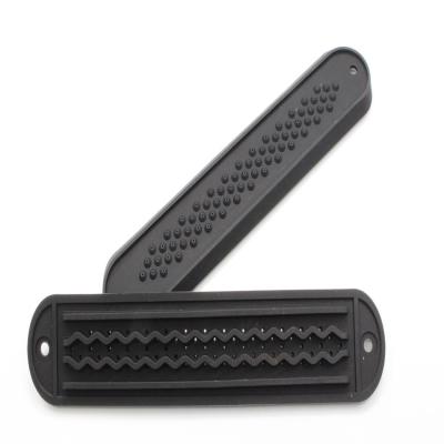 China Customized Hardness EPDM NR Silicone Adjustable Rubber Tie Down Gear Strap with S Hooks for sale