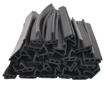Cina 60 MPa di pressione Flessibile e resistente Rubber Sealing Strip per taglia personalizzata in vendita