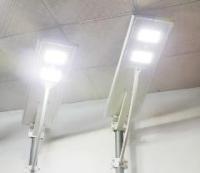 China All in One Solar LED Garden Light 15W 1500lm IP65 CE ROHS 4-5m Height for sale