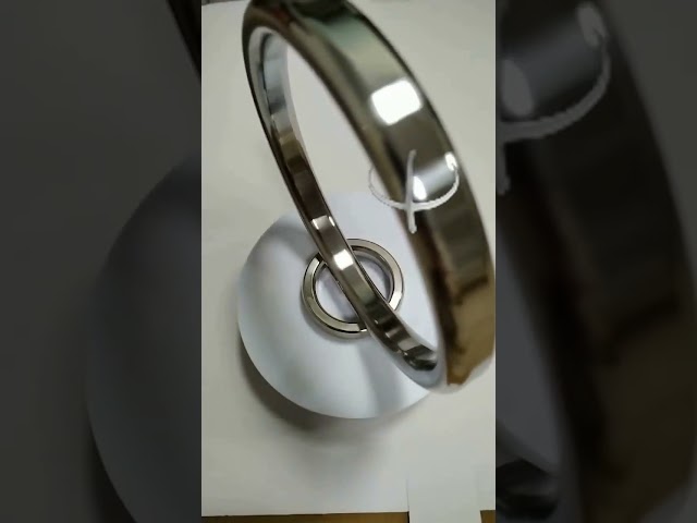 Rtj-Ring von Verbindungen von Verbindungen von Verbindungen des Kopfes von Verbindungen von Verbindungen von Verbindungen aus Eisen von Verbindungen von Verbindungen aus Metall von Verbindungen von Verbindungen aus Kohlenstoffstahl