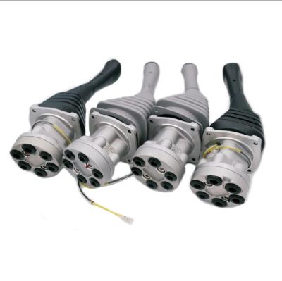 China Regulador Valve For SY215C9 de la manija de la palanca de mando de Parts 13162846 del excavador en venta