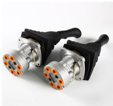 Cina Leva di comando durevole di ispezione rigorosa per l'escavatore con il prezzo franco fabbrica in vendita