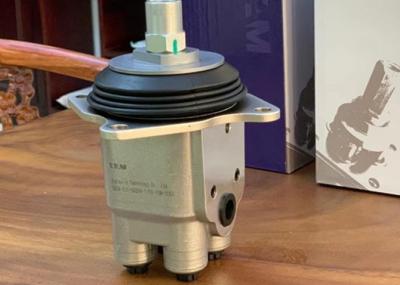 Китай Клапан кнюппеля экскаватора PC200-8 PC300-7 702-16-71160 пилотный продается