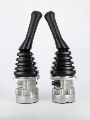 Cina Operazione di Hands Machine Excavator del regolatore della leva di comando di  D2 Mini Digger  Excavator Accessory Hydraulic in vendita