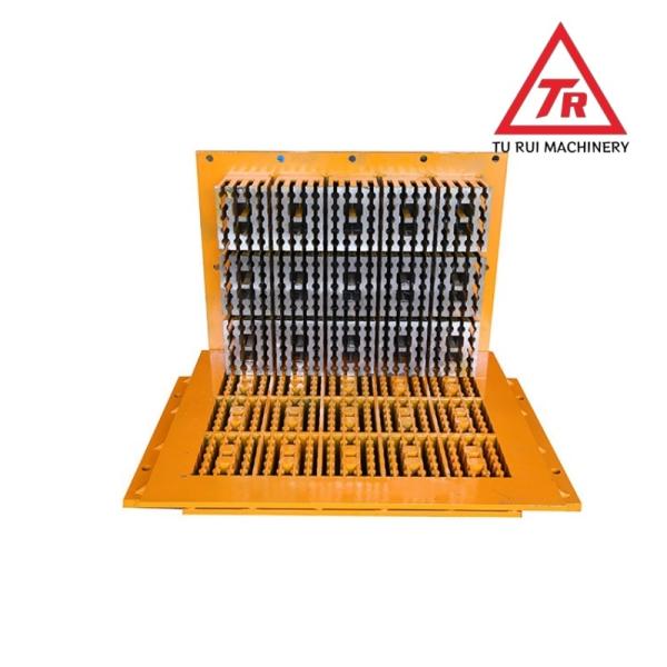 Quality High Precision Hollow Block Moulds SSAB Steel Hollow Brick Mold For Building for sale