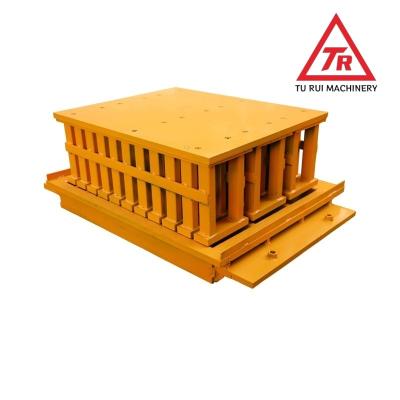 China Customizable Interlocking Paver Block Mould For Unique Patterns And Decorative Blocks for sale
