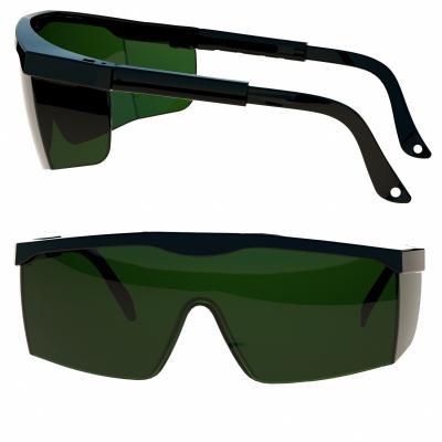China Professional 8 Degree Gray Eyewear Protective Eyes Helmets Weld Goggles Welding Glasses for Welder for sale