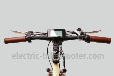Cina Bicicletta elettrica 32km/H, metà di motore della montagna di 7 velocità dell'ingranaggio del mountain bike elettrico a 26 pollici in vendita