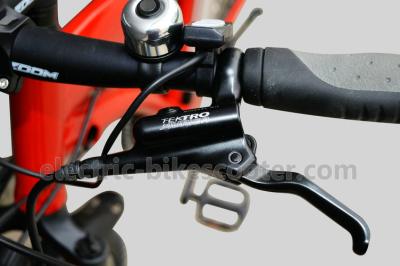 Cina Motore elettrico rosso dell'ingranaggio del mountain bike 48V 500W di aiuto del pedale 38km/h in vendita