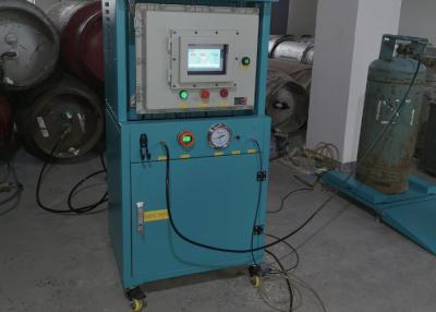 Cina Macchina intelligente di riempimento refrigerante con controllo PLC e accuratezza di riempimento dello 0,5% in vendita