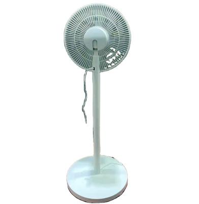 Cina Funzionalità in voga Fan di circolazione dell'aria per uso domestico per un miglior raffreddamento in vendita