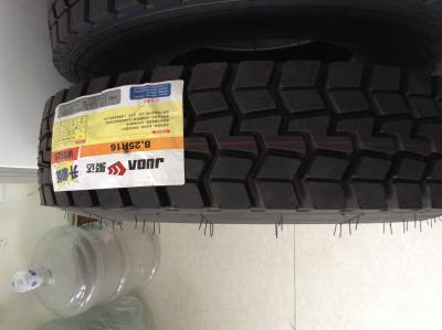 China Luckylion 9.00R20-16PR Tbr Tyres 23kg 12 Ply Truck Tires ISO CCC for sale