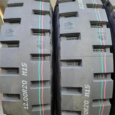China 1200R20 HEAVY DUTY TRUCK TIRE for sale