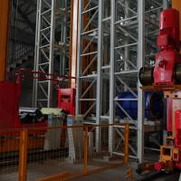 China Customized Solutions  Electric Pallet Stacker Intelligent Warehouse Stacker Cranes For Pallets for sale
