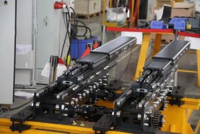 China 1450 X 1550 X 1650MM Pallet Telescopic Fork Double Motor Double Deep Position Fork for sale