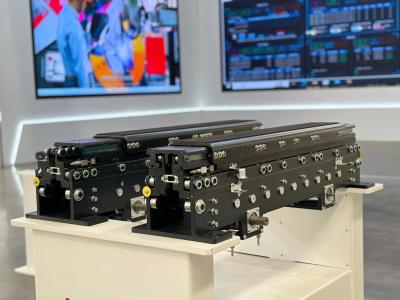 China Single Motor Pallet Telescopic Fork Single Deep Position Bidirectional Skid Steer Pallet Forks for sale