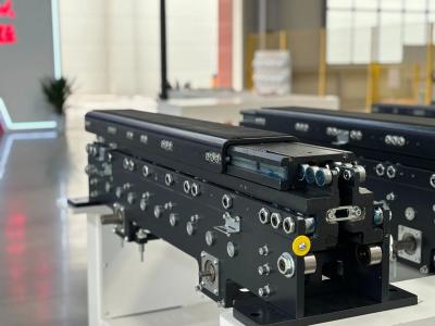 China 1450 X 1550 X 1650MM Pallet Telescopic Fork Double Motor Double Deep Position Fork for sale