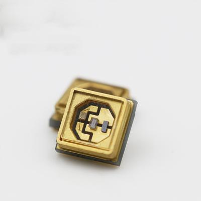 China High Power 0.5W-1W UVC LED Chip with 254nm Wavelength and ALN Coppering Substrate for Sterilization for sale