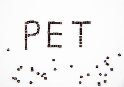 China 100% RPET Reciclagem física Chips reciclados para injecção pós-consumo à venda