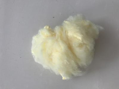 Cina 100% filato di poliestere con fibre a lunghezza personalizzata in vendita