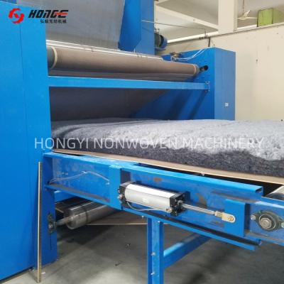 中国 2500mm AirlaidのNonwoven梳く作成機械高容量 販売のため