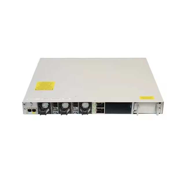 C9300 Series switch connectivity options